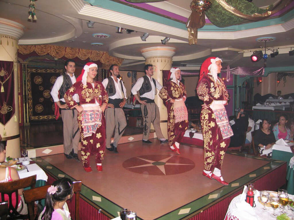 Belly Dance Dinner Show in Istanbul | Istanbul Trips